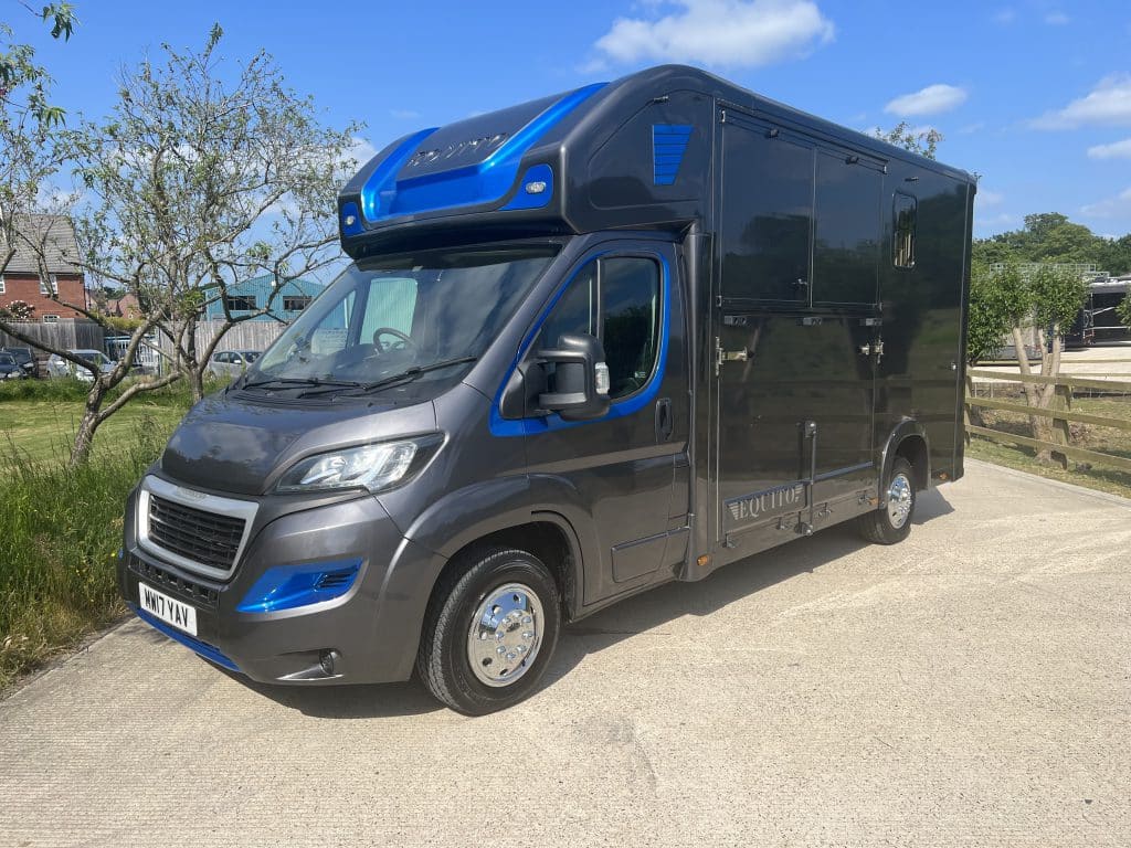 Oakley Horseboxes | Oakley Horseboxes the most sought after horseboxes ...